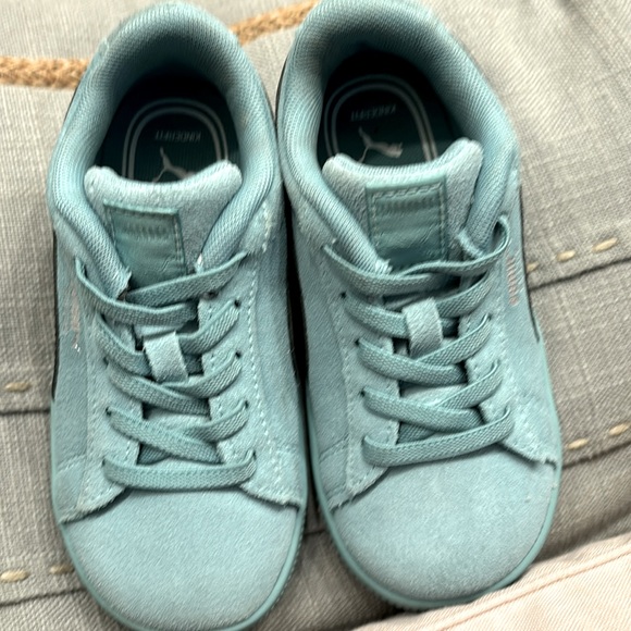 Puma | Shoes | Puma Girls Tennis Shoes Like New Size 9 Light Teal Color ...